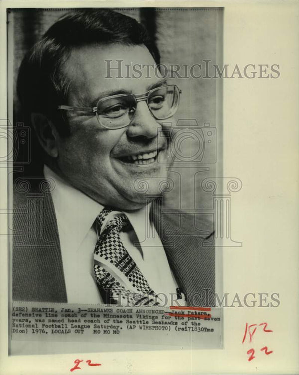 1976 Press Photo Jack Patera named head coach of Seattle Seahawks in ...