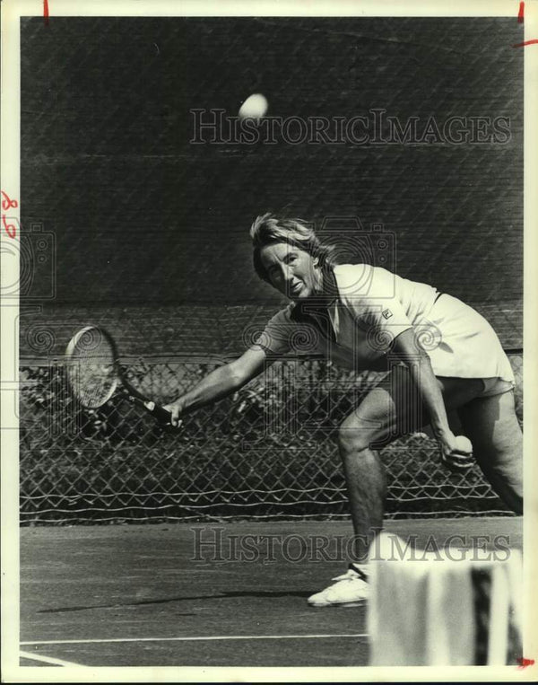 1979 Press Photo Pro tennis player Nancy Reed in match against Charlene ...