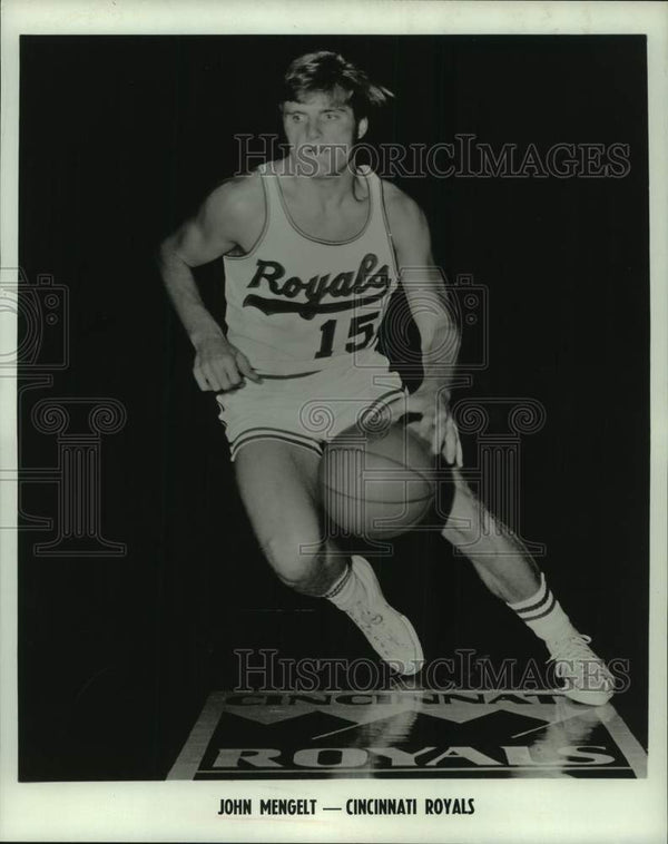 1972 Press Photo Cincinnati Royals basketball player John Mengelt ...