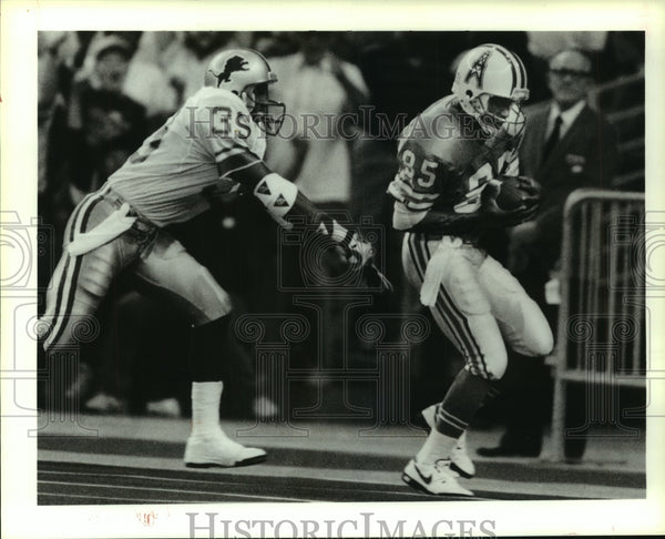 1989 Press Photo Houston Oilers Drew Hill Scores Touchdown Against Ray ...
