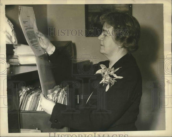 1936 Press Photo Rep. Edith Nourse Rogers at work in Washington, D.C ...