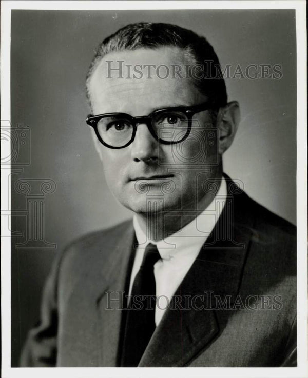 1962 Press Photo James Coonan, Mandrel Industries President and Board ...
