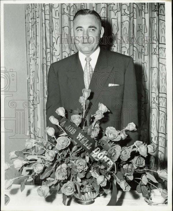1956 Press Photo Mayor Otto Plummer attends Hotel Beaumont coffee party ...