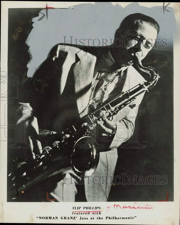 1955 Press Photo Flip Phillips, musician, plays saxophone. - hpa81751 ...