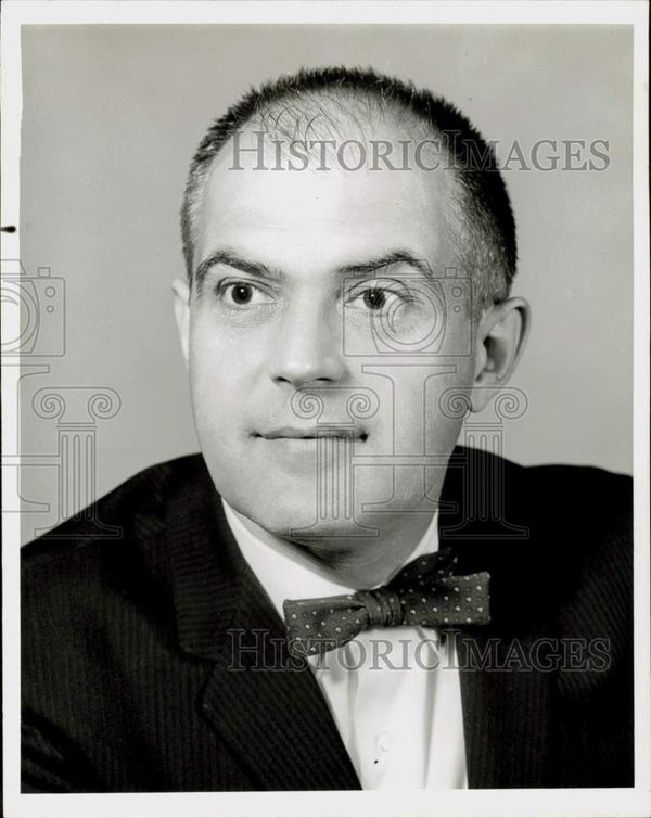 1968 Press Photo Richard E. Orton, Head Start Director - hpa93035 ...