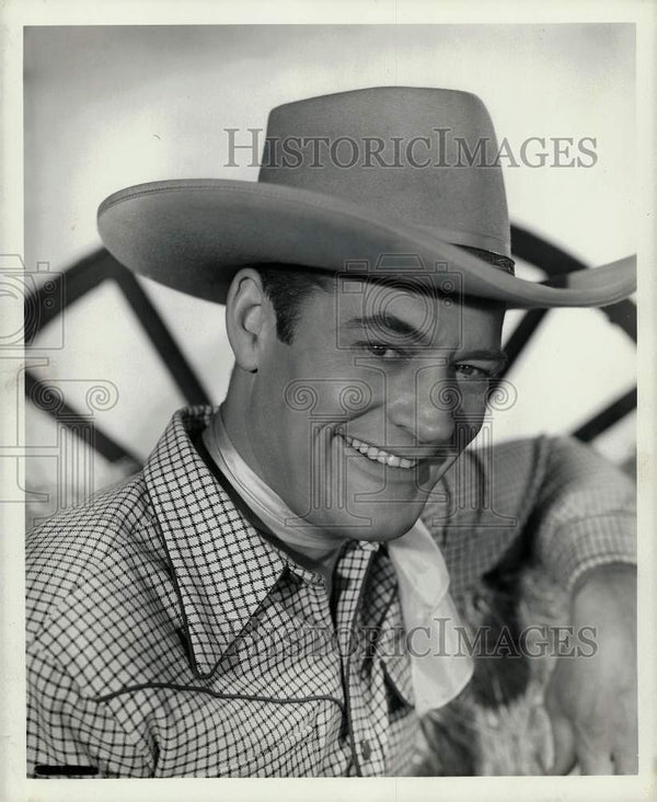 1957 Press Photo Actor Charles Starrett - hpp20780 - Historic Images