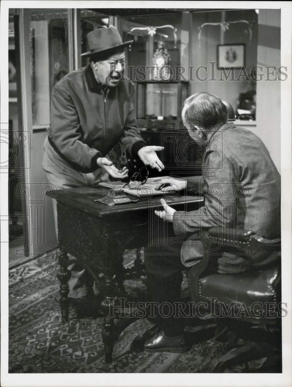 1958 Press Photo Actor Bert Lahr & Co-Star in Office Scene - hpp27326 ...
