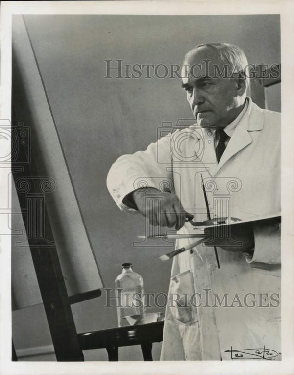 1957 Press Photo Painter Leo Katz - hpp30656 - Historic Images