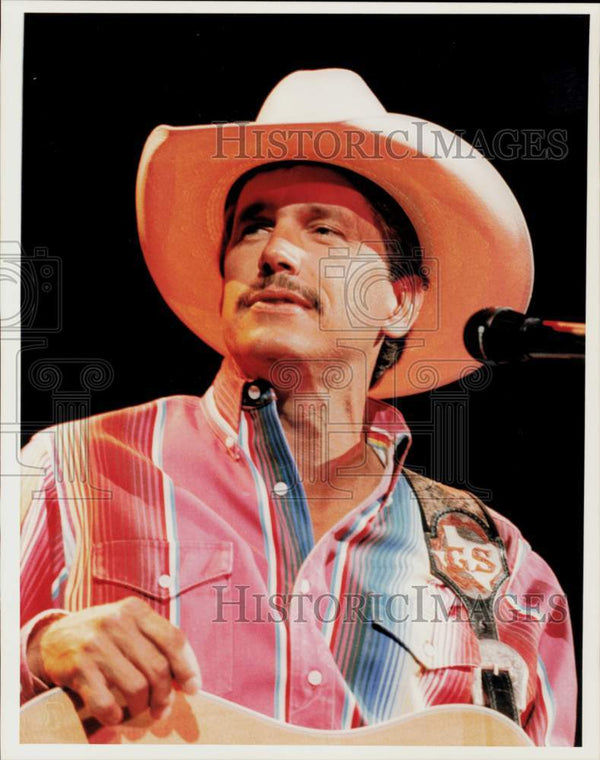 1992 Press Photo Country Singer George Strait at the Summit in Houston ...