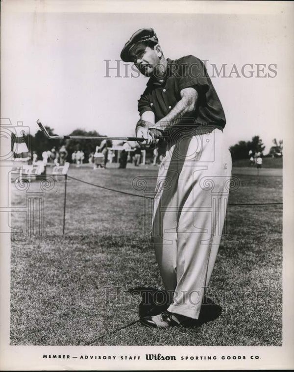 1958 Press Photo Golfer Lloyd Mangrum - hpx02121 - Historic Images