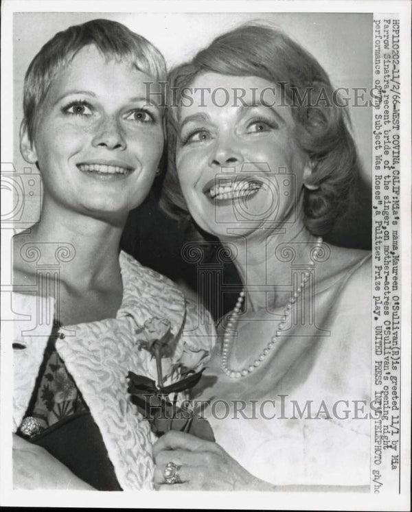 1966 Press Photo Maureen O'Sullivan greets daughter Mia at California ...
