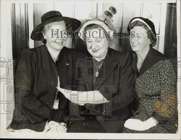 1951 Press Photo Mmes. James Culhane, Daniel McDevitt & Edward Friel ...