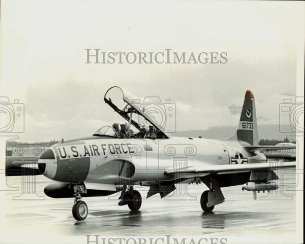 Press Photo U.S. Air Force T-33 Shooting Star Jet Parked on Runway ...