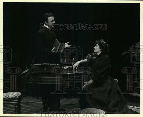 1988 Press Photo Micheal Kevin & Jeanne Paulsen star in the Opera ...