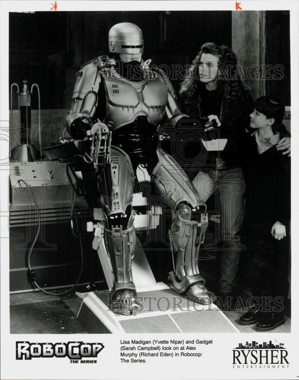 1994 Press Photo Sarah Campbell & Co-Stars in "Robocop: The Series ...