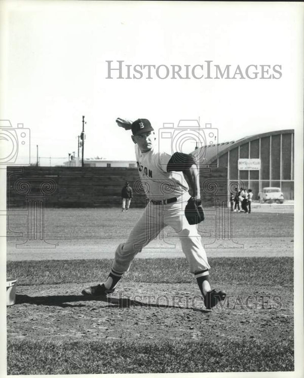 1966 Press Photo Dick Radatz of the Boston Red Sox - lrs09586 ...