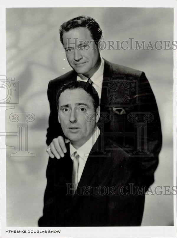 1967 Press Photo Dan Rowan and Dick Martin star on Mike Douglas Show ...