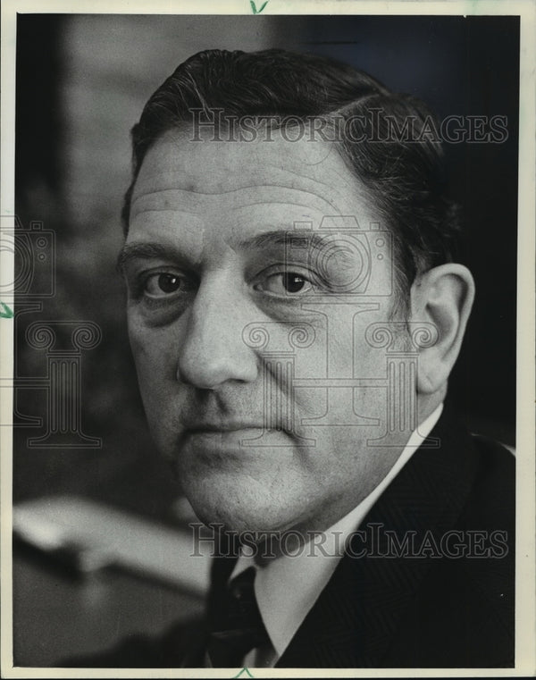 1982 Press Photo James Benz, Mayor of Wauwatosa - Historic Images