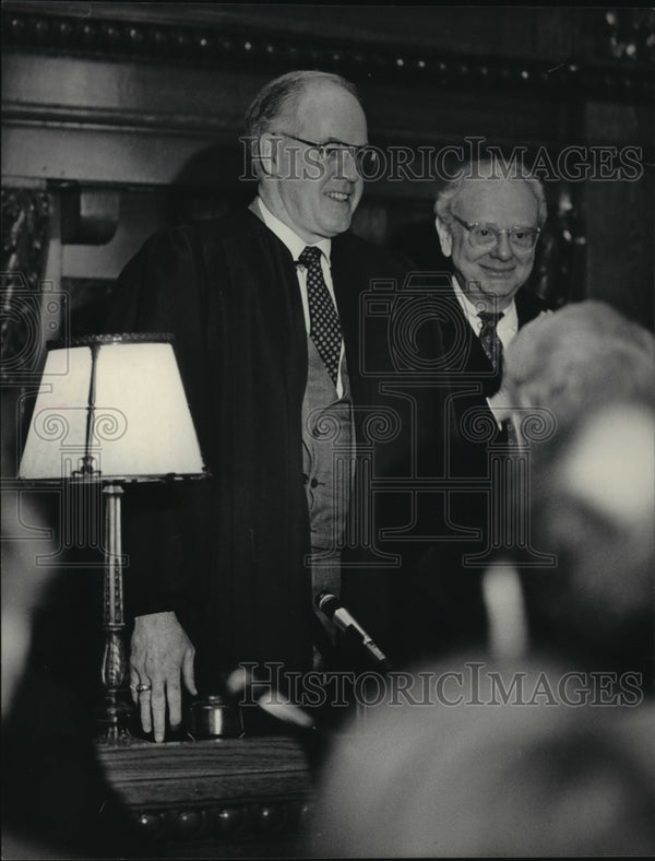 1984 Press Photo Thomas Curran sworn in as judge of Eatern District of ...