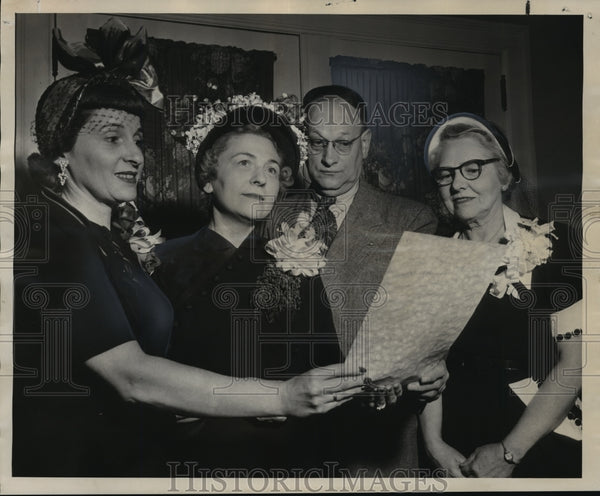 1950 Press Photo Mrs. Morey W. Kasch, Mrs. Harold Baum, Dr. George E ...
