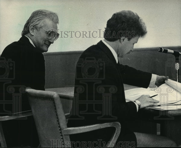 1985 Press Photo Samuel Vretta - Historic Images