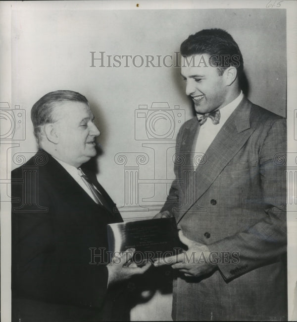 1950 Press Photo Leon Hart Receives Maxwell Trophy From Bert Bell ...