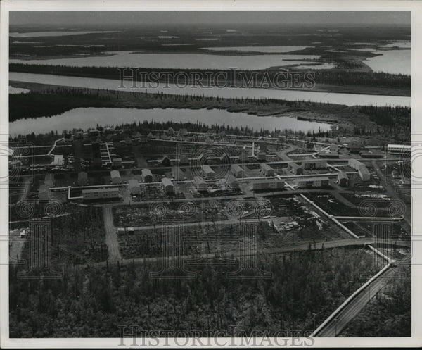 1961 Press Photo Aerial view of Inuvik, Canada - Northwest Territories ...