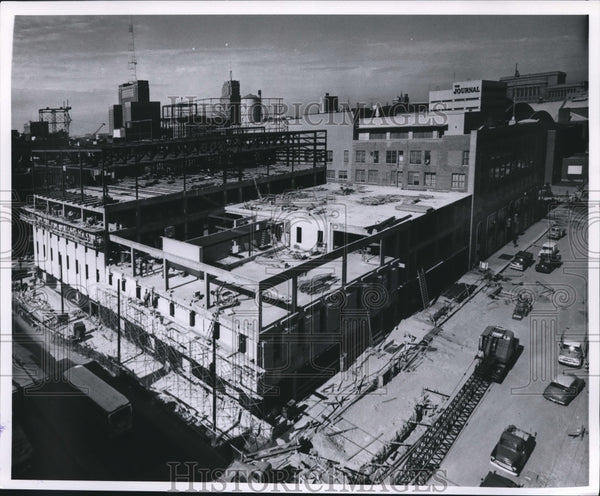 1961 Press Photo The Milwaukee Journal building new construction - new ...