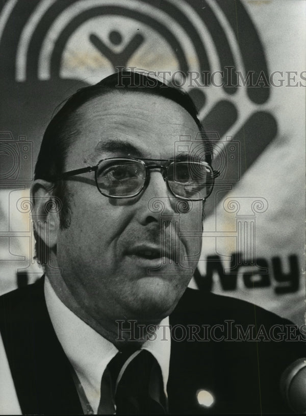 1978 Press Photo George Goetz, a member of the United Way board of ...