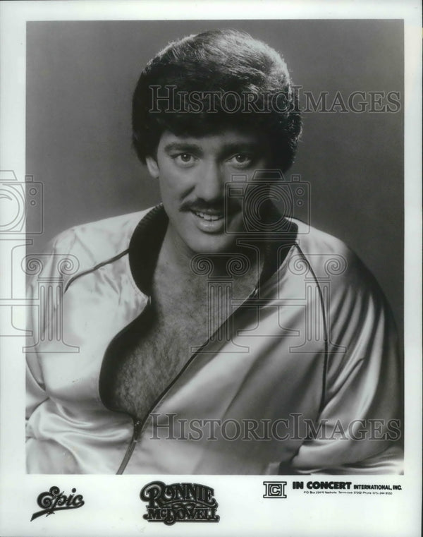 1985 Press Photo Ronnie McDowell, singer, United States. - Historic Images