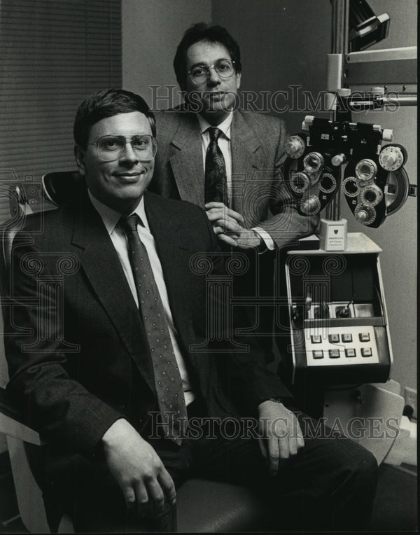 1990 Press Photo Ron L Allen and Lanny B. Hale, Ophthalmologists ...