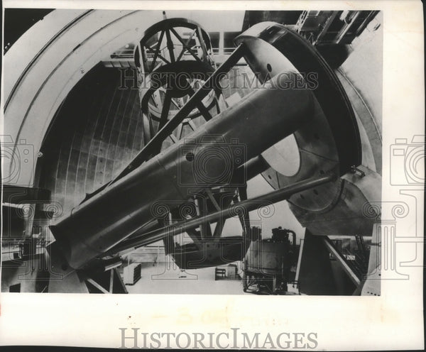 1975 Press Photo The George Ellery Hale telescope at the Mt. Palomar ...