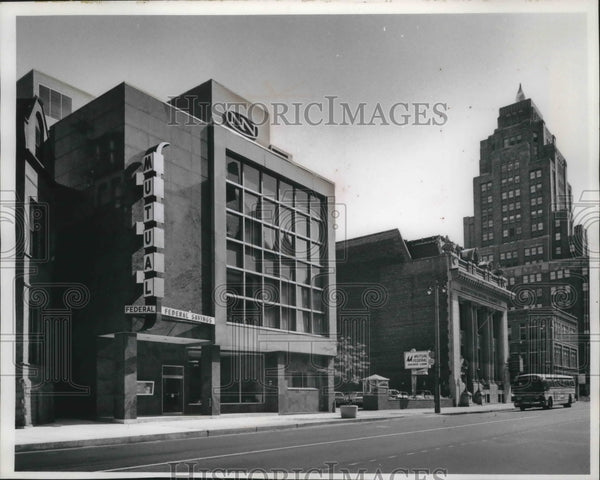 1966 Press Photo Mutual Federal Savings & Loan - mjb70815 - Historic Images