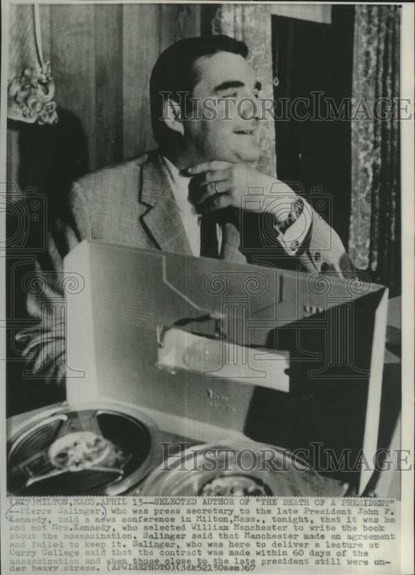 1967 Press Photo Pierre Salinger, author of "the Death of a President ...