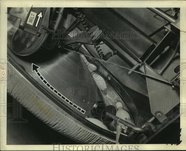 1952 Press Photo The first automatic pin setters in Wisconsin ...