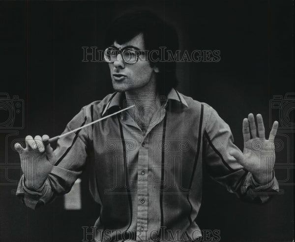 1978 Press Photo University of Wisconsin Milwaukee conductor Geoffrey ...