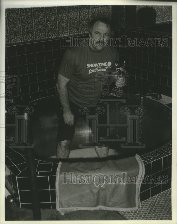 1985 Press Photo Comedian Ron Dentinger named Wisconsin's funniest man ...