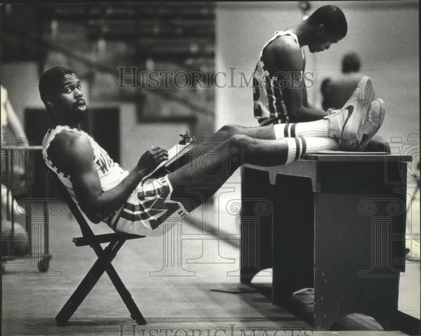 1981 Press Photo Basketball player Claude Gregory of University of Wis ...
