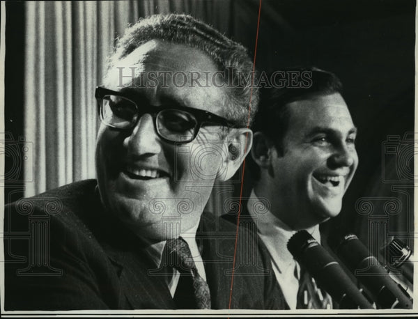 1971 Press Photo Henry Kissinger and Ron Ziegler Press Conference ...