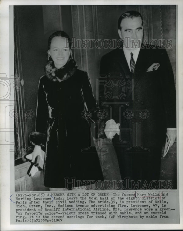 1967 Press Photo business executives Mary Wells & Harding Lawrence wed ...