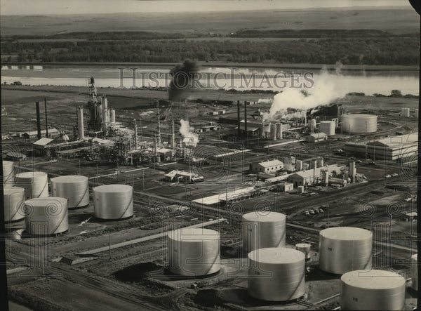1954 Press Photo New refinery to be dedicated by Standard Oil Company ...