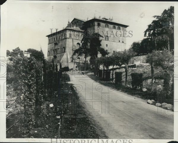 1933 Press Photo Barberini Palace, Part of the Pope's Summer Residence ...