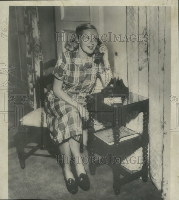 1948 Press Photo Mrs. Barbara Sears after her marriage to Winthrop ...