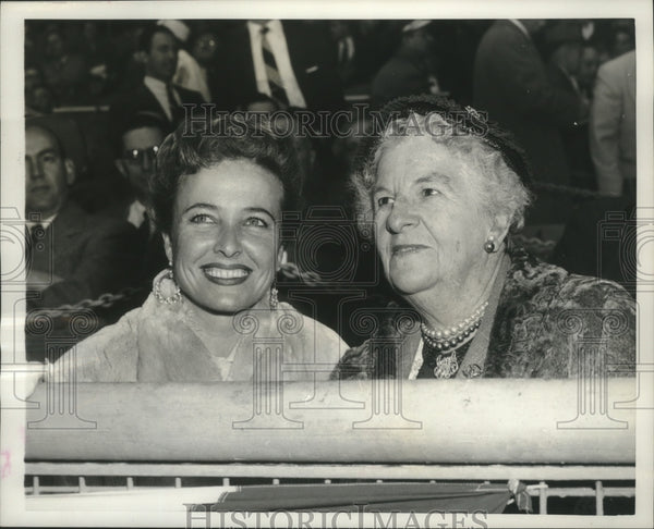 1954 Press Photo Giants manager's wife Laraine Day & Mrs. John McGraw ...