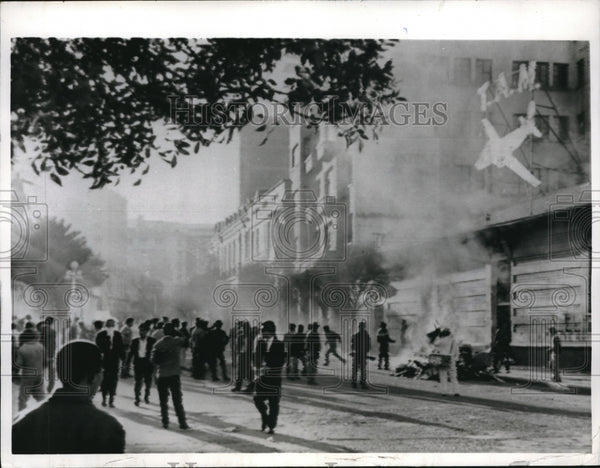 1965 Press Photo Bolivia Country La Paz Paraguay Riot Juan Lechin ...