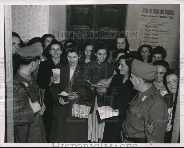 1948 Press Photo Women Voting in Italian Election in Rome - nec08129 ...