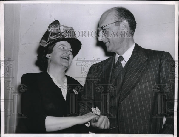 1947 Press Photo David E. Lilienthal, Chief of Atomic Energy Commission ...