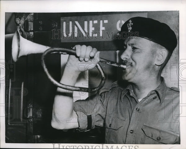 1957 Press Photo Canadian Army Sergeant Jack Vivian - Historic Images