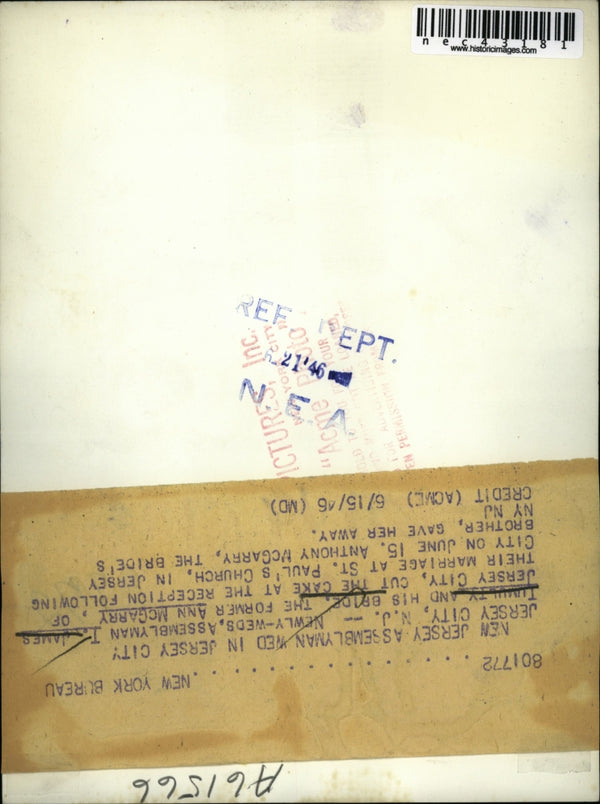 1946 Press Photo Assemblyman T. James Tumulty & Bride Ann McGarry Cut ...