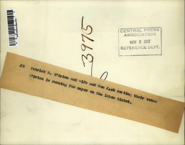 1937 Press Photo Patrick H O'Brien Wife Son Vote Mayor on Labor Ticket ...